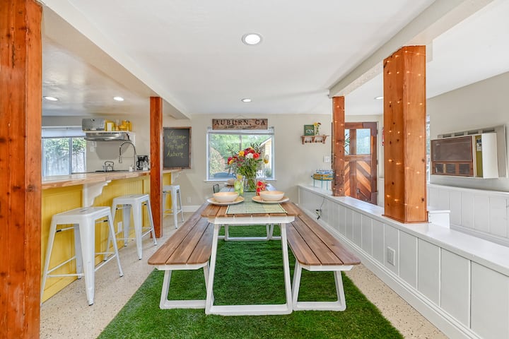 The Spot Auburn Industrial Artist Flat - Auburn, CA