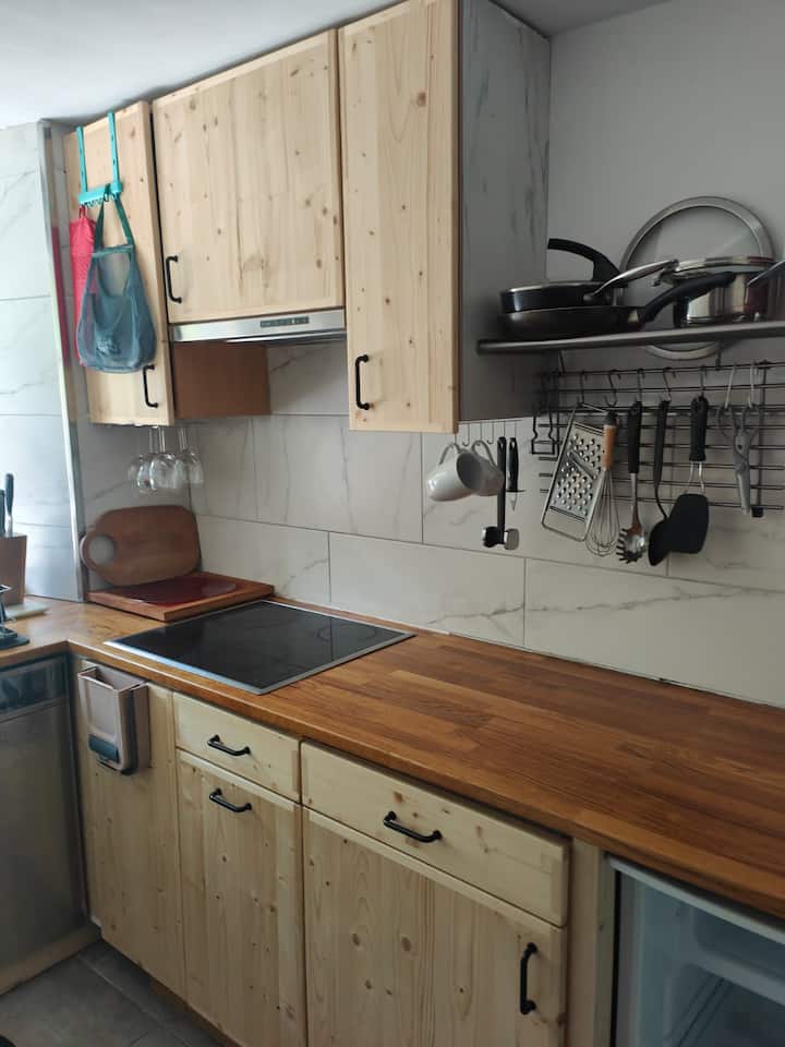 Charming 2 Bedrooms, 1 Bathroom Old Town - Yvonand