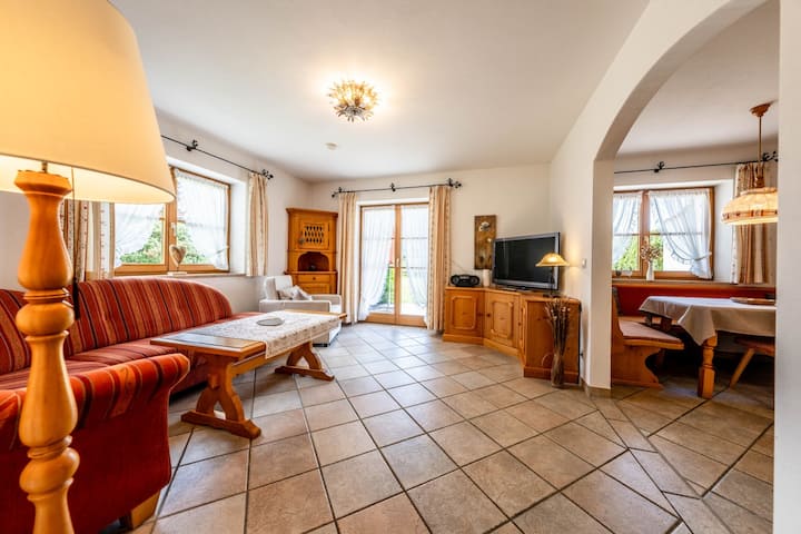 Haus Lara Fewo 1 - Jachenau