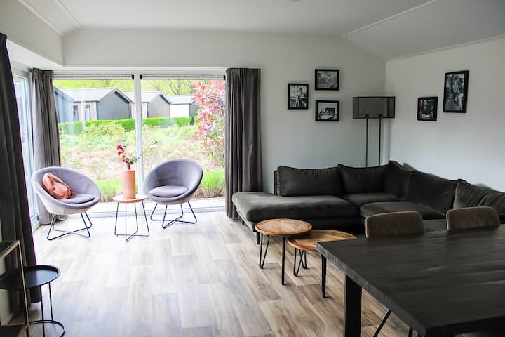 Chalet 144 Kaatsheuvel - Loon op Zand