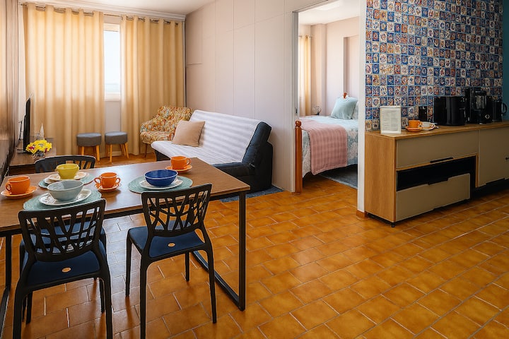 Studio Chamorso • Completo • A/c • Garagem - Rondonópolis