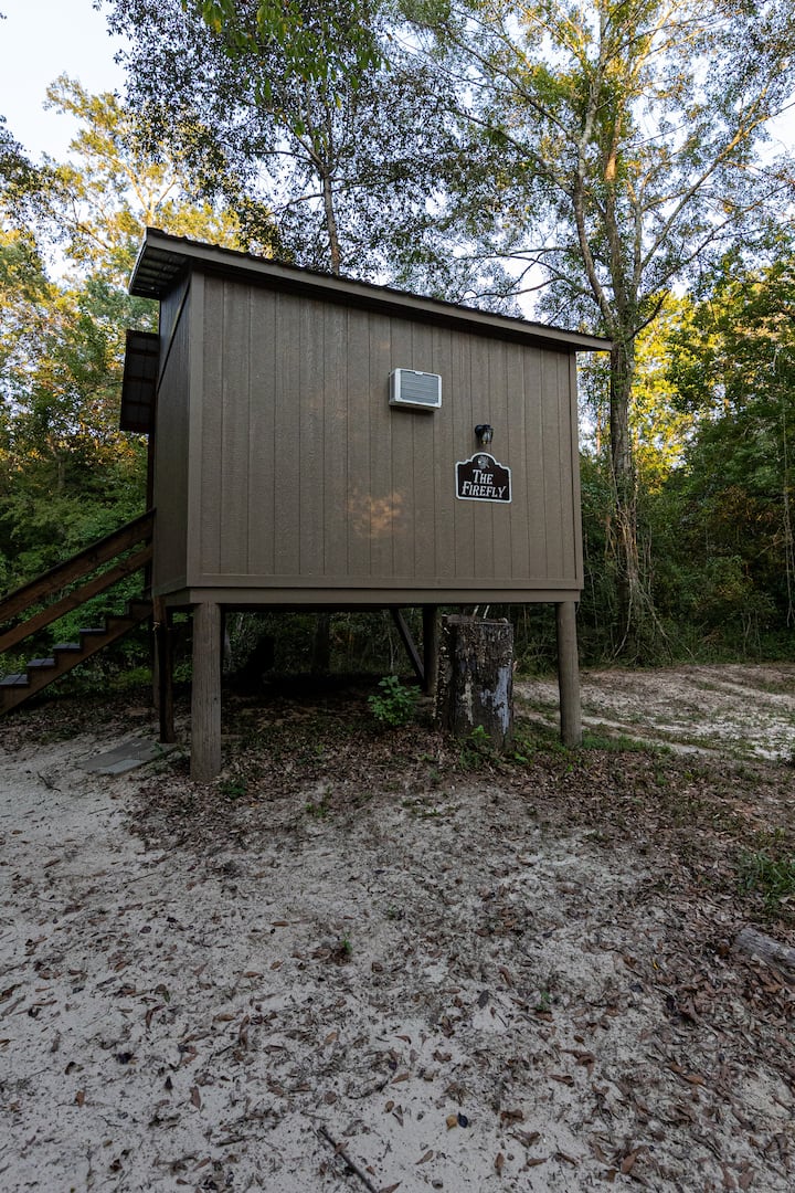 The Firefly Bunkhouse - Paul B Johnson State Park, Hattiesburg