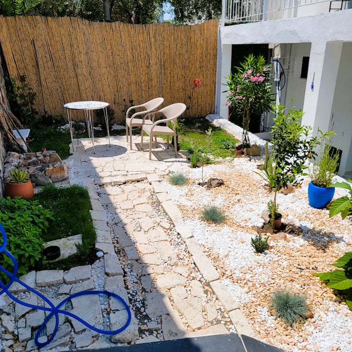 Charming Lemon Tree Villa  Scenic Balcony & Patio - Dalaman