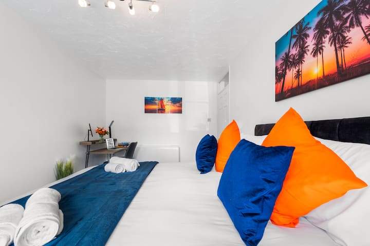 Cosy High‑spec Stylish Apartment - Fast Wifi/sky - Aylesbury