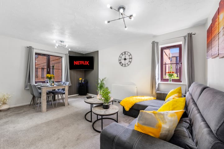 Cosy High‑spec Stylish Apartment - Fast Wifi/sky - Aylesbury