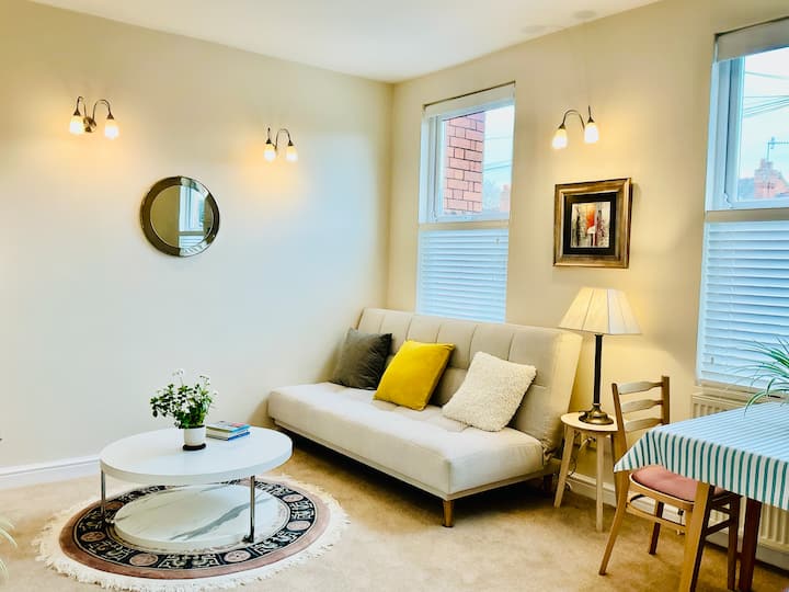 Central Apartment With Free Parking - Stratford-upon-Avon