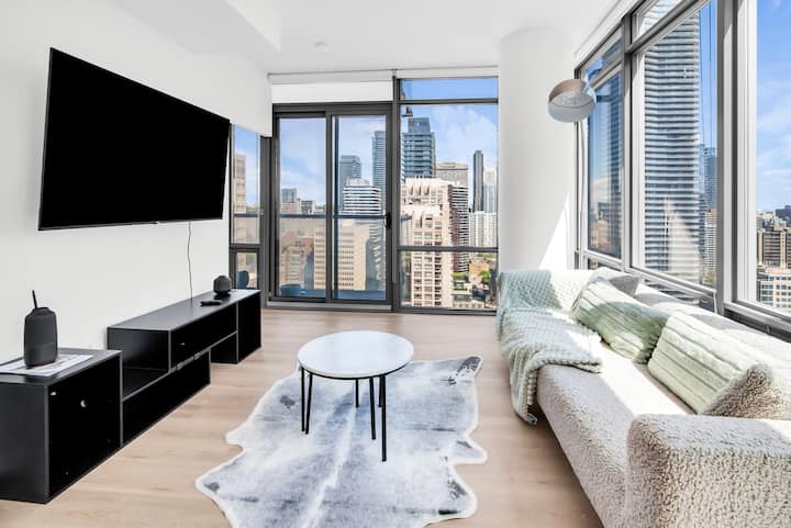Spacious 2br+ba Floor-to-ceiling Toronto Views - Toronto