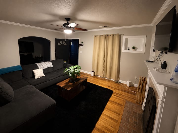 Group Stay Near Mercedes-benz Stadium - Atlanta, GA