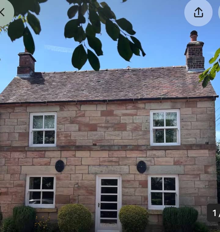 Beautiful Detached Cottage Close To Jcb Liv Golf - Uttoxeter