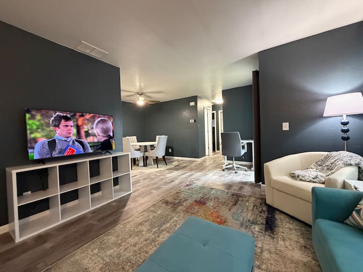 Modern Duplex With Garage - CMU, Mt Pleasant