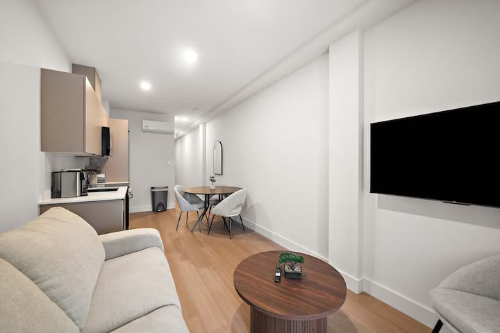 Nomade | Modern Luxury Apt | Heart Of Downtown Mtl - Brossard
