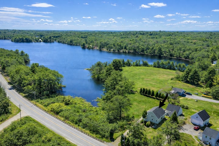 Harbor Hideaway: Water Views In Boothbay - Boothbay, ME