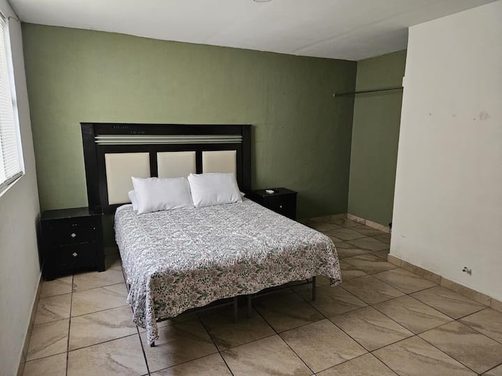 Espacioso Y Cómodo Departamento * - Douglas, AZ