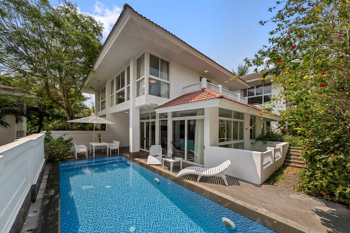 Beachside Luxury Bb Villa • Private Pool - Da Nang
