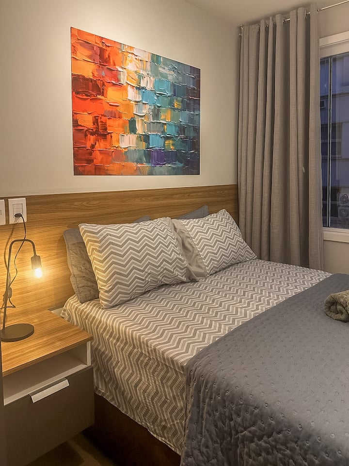 Loft Essencial •2 Min Santa Casa • Ufrgs • C/ Vaga - Porto Alegre