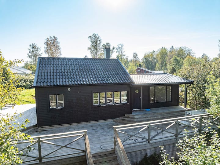 4 Etoiles Maison De Vacances A Trollhättan - Trollhättan