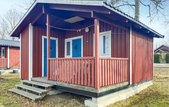 1 Bedroom Cozy Home In Färjestaden - Kalmar