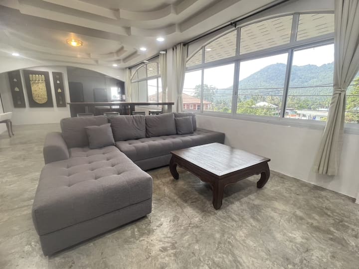 Newly Renovated, Spacious & Central 3bedroom Apt. - Ko Tao
