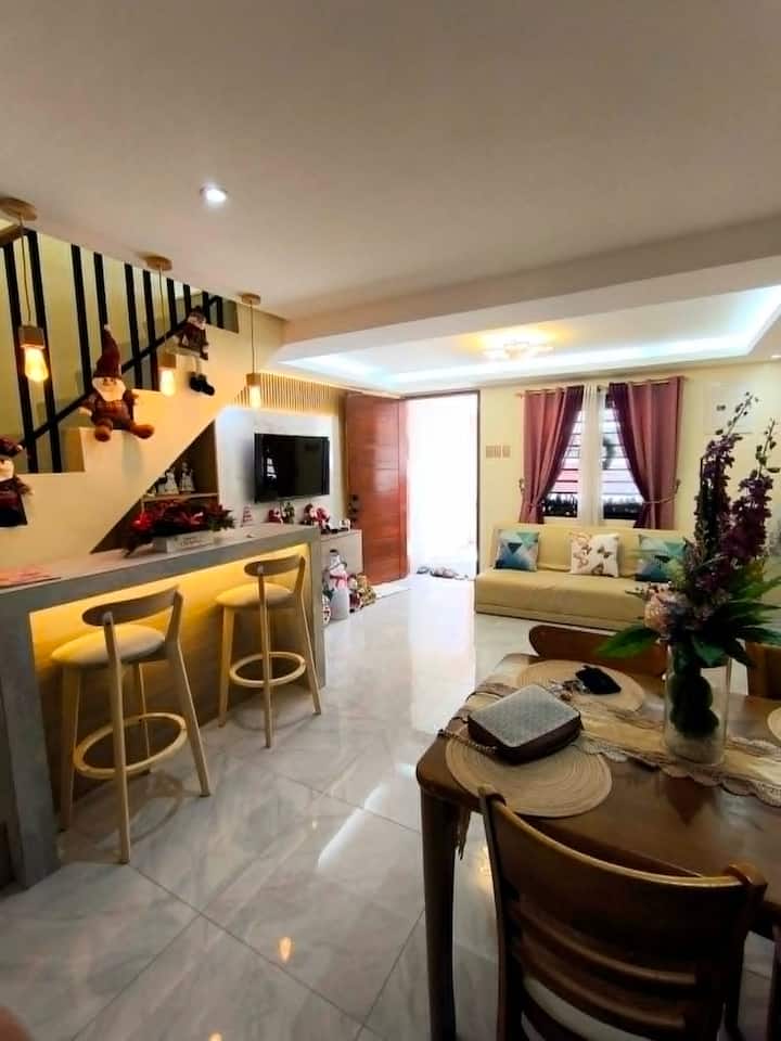Spacious 3br Townhouse For 6-10 Pax - Naga