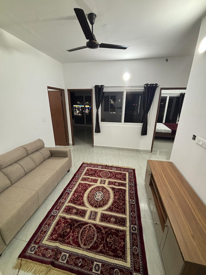 Aveline Homes | Marshal | Non A/c Affordable Room| - Belagavi