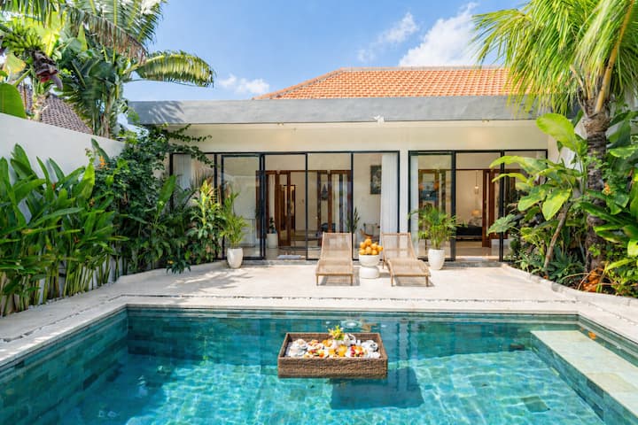Tropical Haven Seminyak
2br Private Pool Villa - Australia