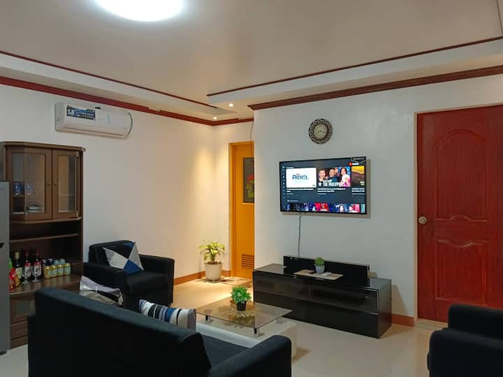 Kimz Residences San Antonio / 1bedroom Unit/3 Pax - San Narciso