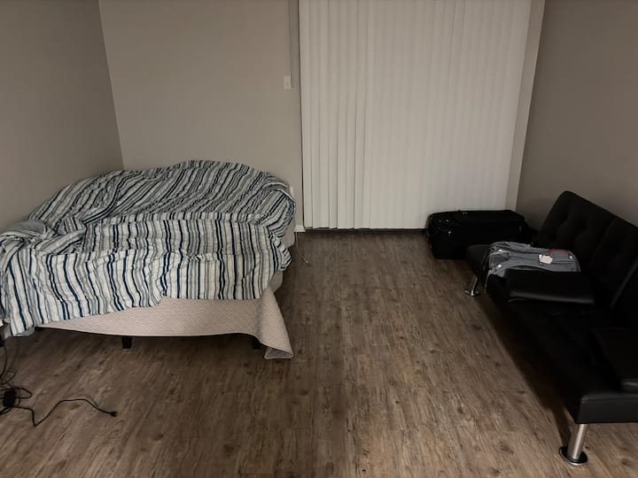 Single Apartment 1 Bedroom 1 Bath. Close To Kroger - Lake Jackson, TX
