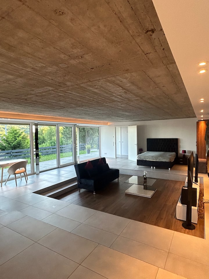 Moderne Ferienwohnung Mit Garten Und Ausblick - Bergisch Gladbach
