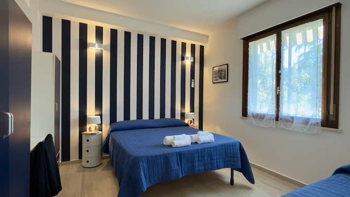 L'alice A Righe: Your Striped Seaside Retreat - Follonica