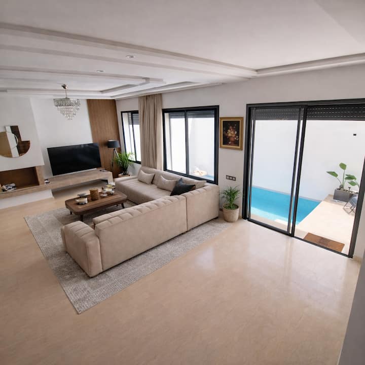 Villa Calme Plage à Pied Et Piscine Privée - Bouznika