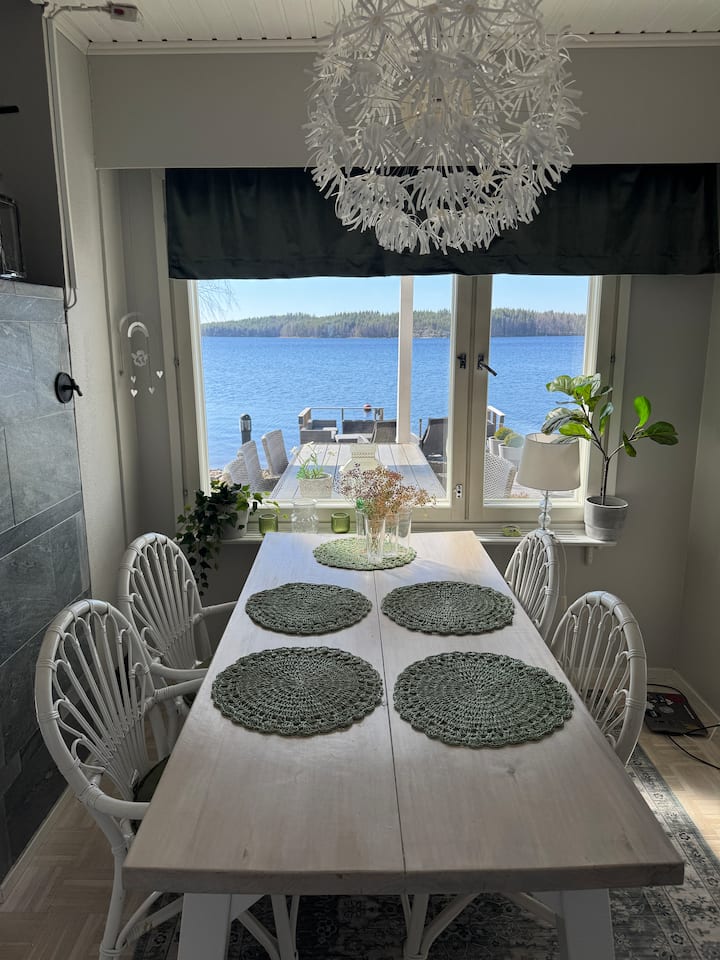 Tyylikäs Järvenrantahuoneisto Puumalassa - Puumala