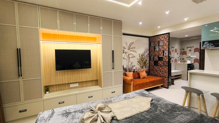 Exclusive Studio Apt- Siddha Xanadu Near Airport - China