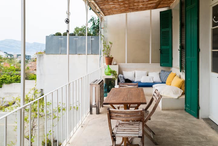 Maison Marseillaise Avec Terrasse Et Jardin - Marseille