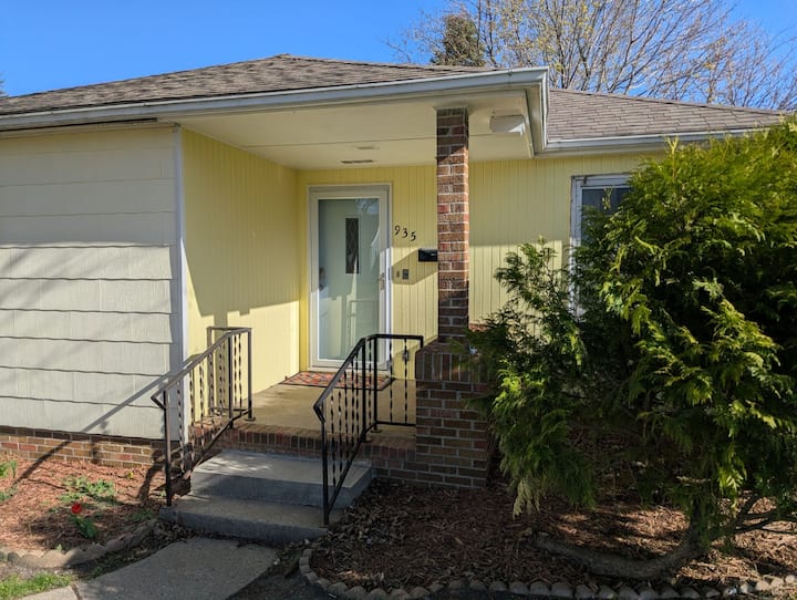 Willow Breeze Bungalow - Fairmont, MN