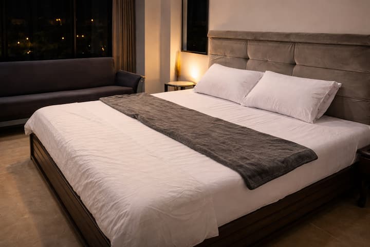 Urban Oasis – Comfy Stay - Pakistan