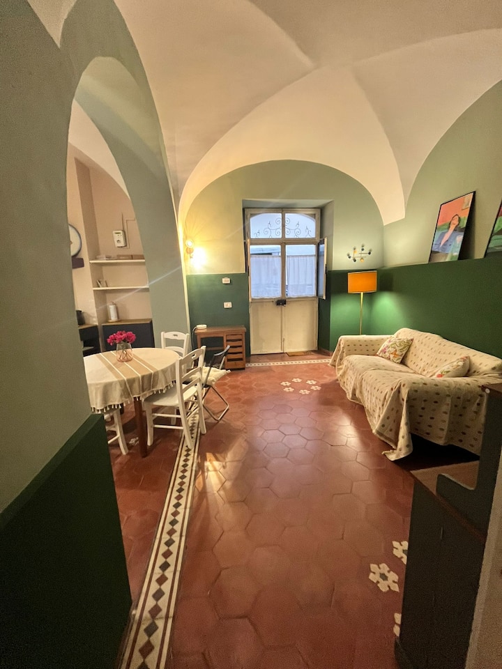 Casa Lavica  Authentic Sicilian Stay Near Duomo - Catane