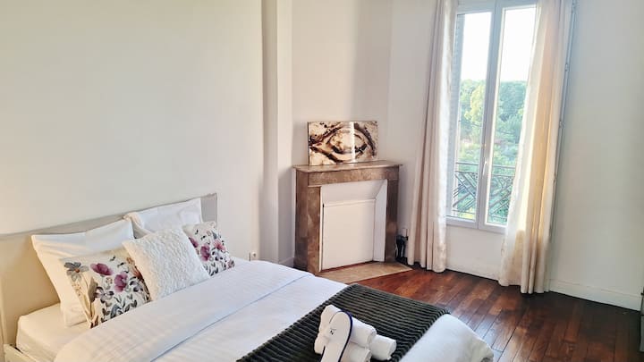 Carnet2voyages Gennevilliers|studio Budget Confort - Gennevilliers