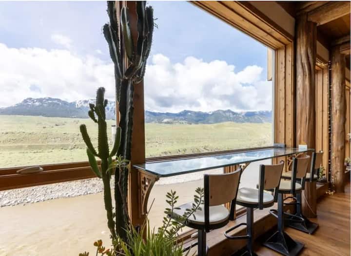 Timberstone - Gardiner, MT
