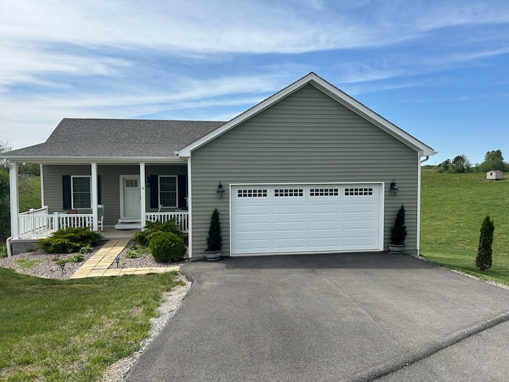 Laurel Dell - Blacksburg, VA