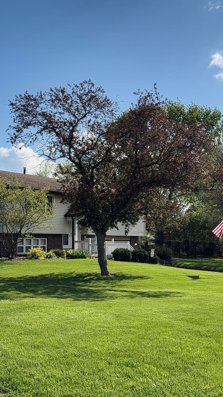Home Away From Home. - Joliet, IL