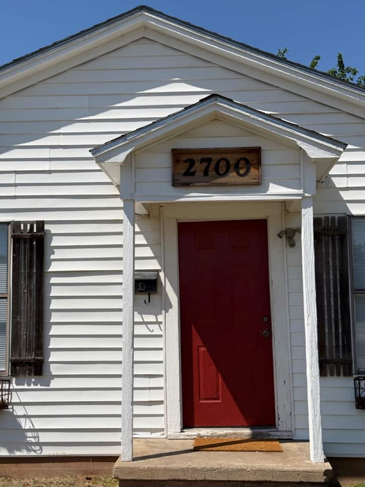 Nana's Cottage - Vernon, TX