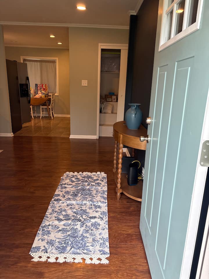 Gorgeous Ranch House At The Terrace Ave 3 Bdr - 紐瓦克