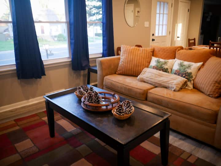 2br+office House In Nw In Near Metra, Shops & I-94 - Lynwood, IL