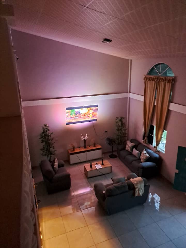 Villa Torres (Con Cuarto De Juegos) - El Salvador