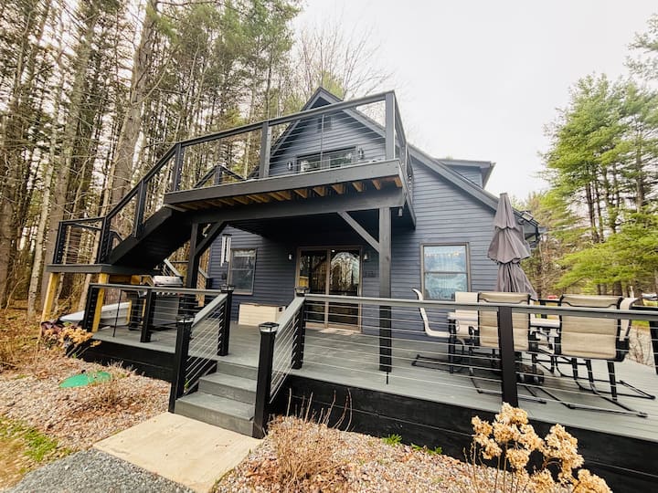 Decks & Docks: A Great Sacandaga Lake Dream Home - Gloversville, NY