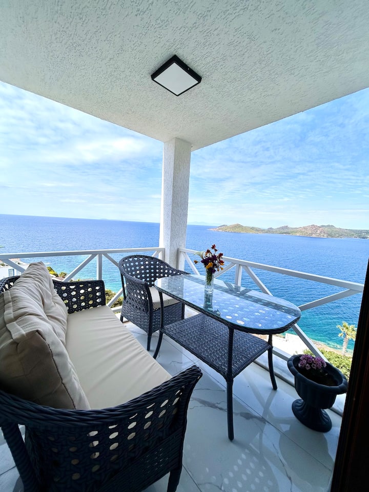 Yalıkavak’ta ŞAhane Deniz Manzaralı Dubleks Villa - Yalıkavak