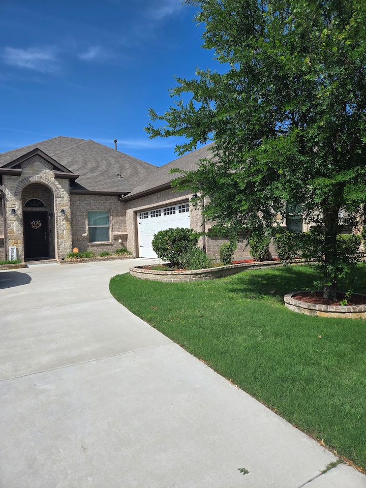 Comfy In Glenn Heights - Lancaster, TX