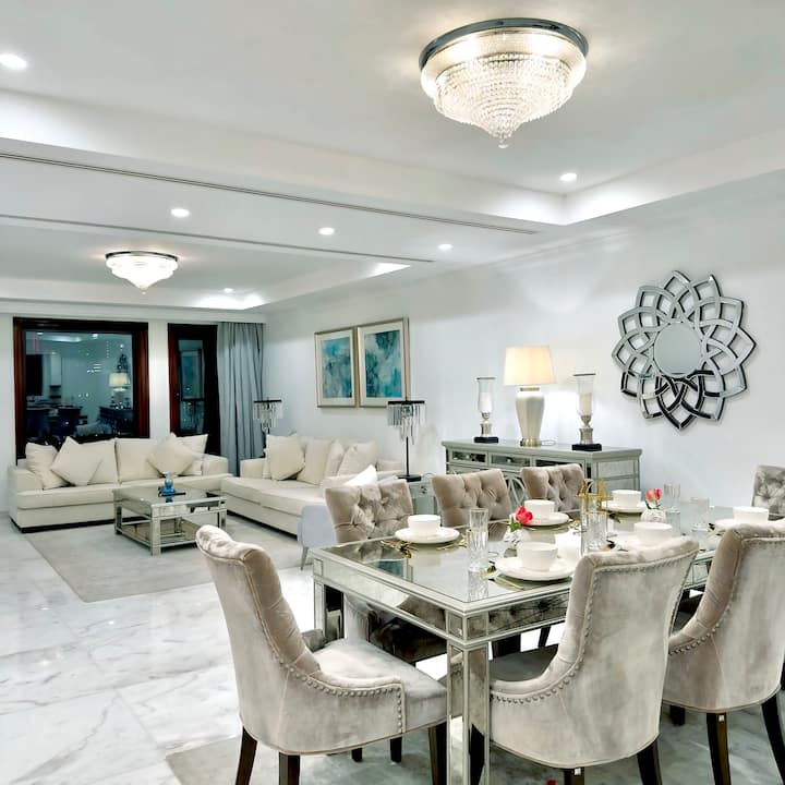 Elegant 2 Bedroom Apartment In The Pearl, Doha - Doha