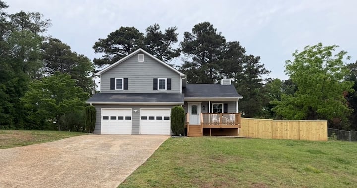Lake House - Buford, GA