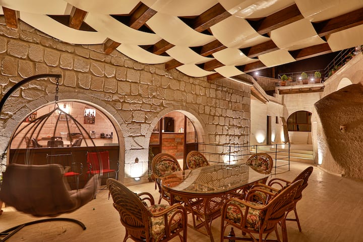 Kapadokya’da ÖZel Teraslı Mağara Villa - Avanos